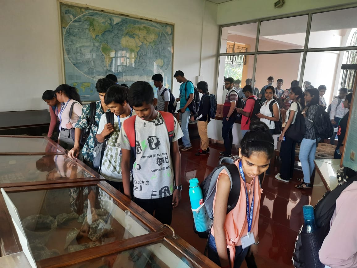 Second year COMP students visits CSIR- NATIONAL INSTITUTE OF ...